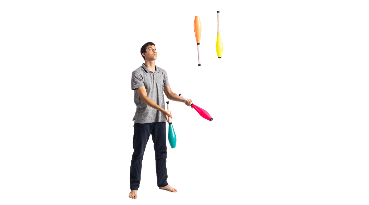 Club Juggling (Traps, Rolls and Twiddles) - National Centre for Circus ...